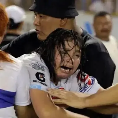 अल सल्वाडोर के फुटबाल स्टेडियम में मची भगदड़, 9 लोगों की मौत; 500 से ज्यादा घायल - uttamhindu.com