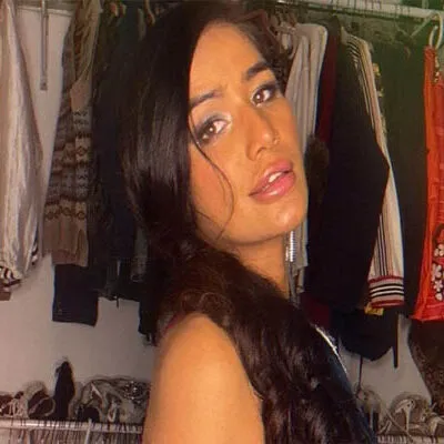 पूनम पांडे की मुश्किलें बढ़ीं, दर्ज हो सकती है FIR-जाना पड़ सकता है जेल - uttamhindu.com