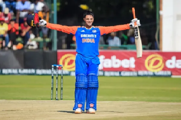 जीरो से हीरो बने अभिषेक शर्मा ने सफलता के लिए पिता की सलाह को दिया ...