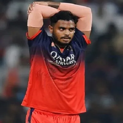 RCB के इस स्टार गेंदबाज की मुश्किलें बढ़ी, महिला ने लगाए यौन शोषण और धोखे के आरोप, FIR दर्ज ...