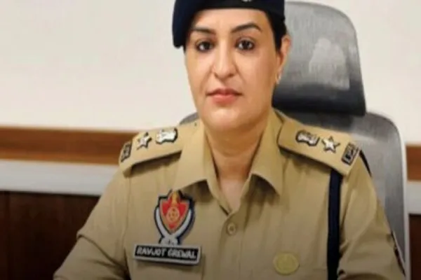 पंजाब की महिला IPS को बड़ी राहत, तरनतारन उपचुनाव में सस्पेंड हुईं डॉ ...
